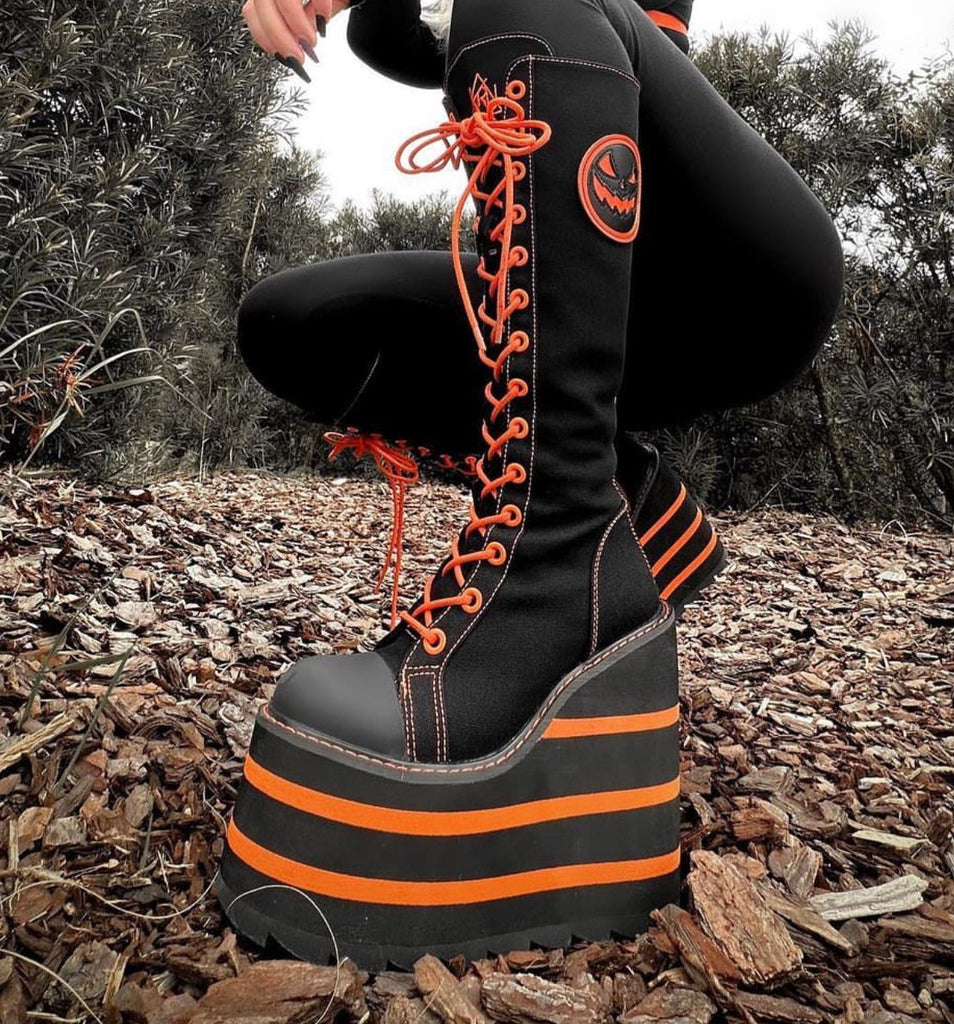 YRU Shoes Official Website | Kawaii, Boutique, & Rave Shoes