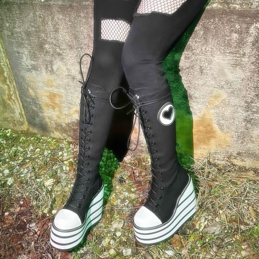 YRU Shoes Official Website | Kawaii, Boutique, & Rave Shoes